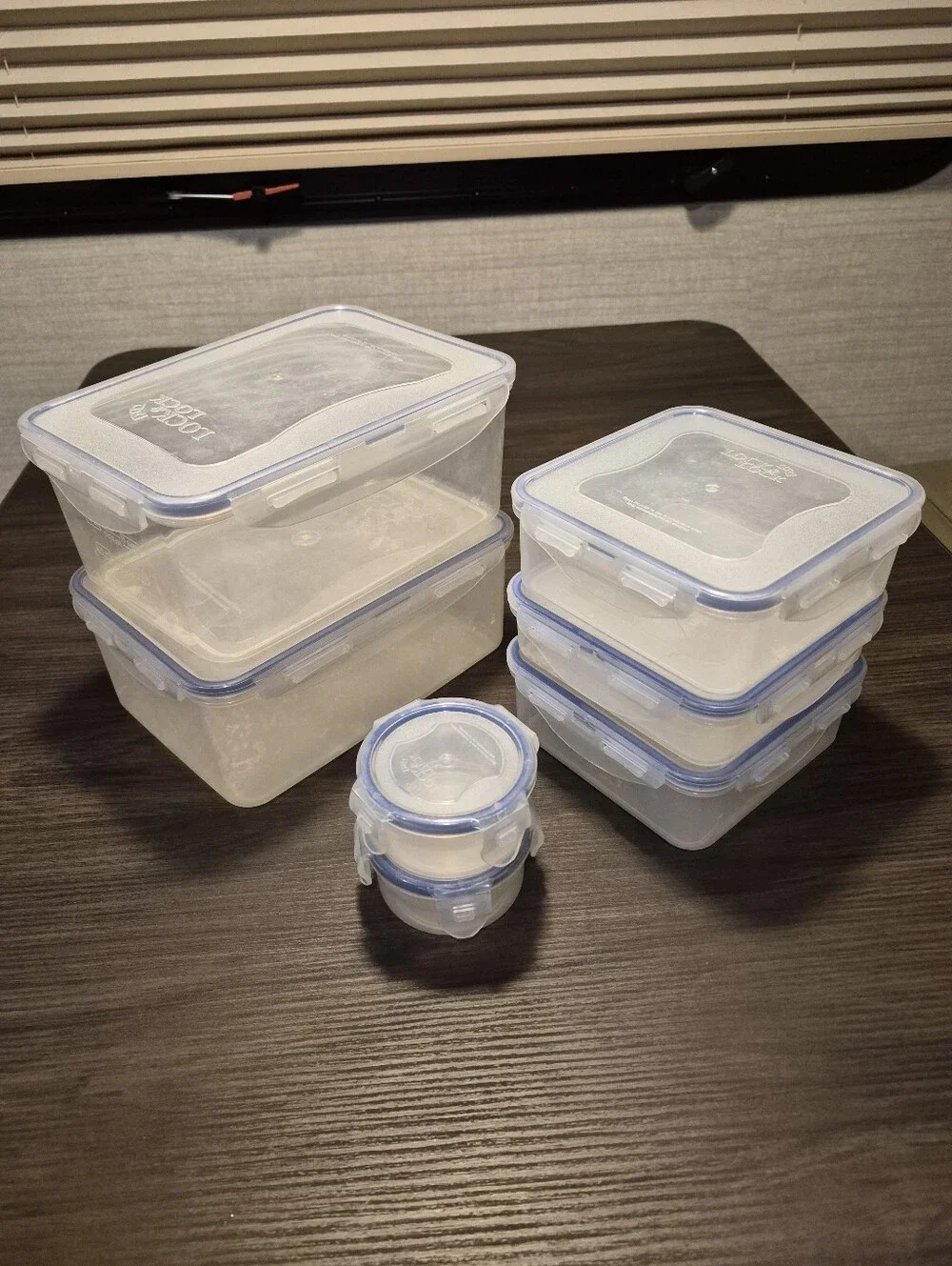 Kitchen | Airtight Clear Food Storage Container Set Of 7 With Light ...